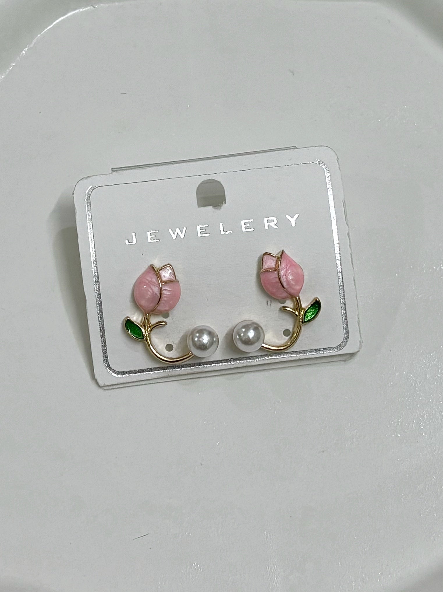 Tulip studs – Bold Petals