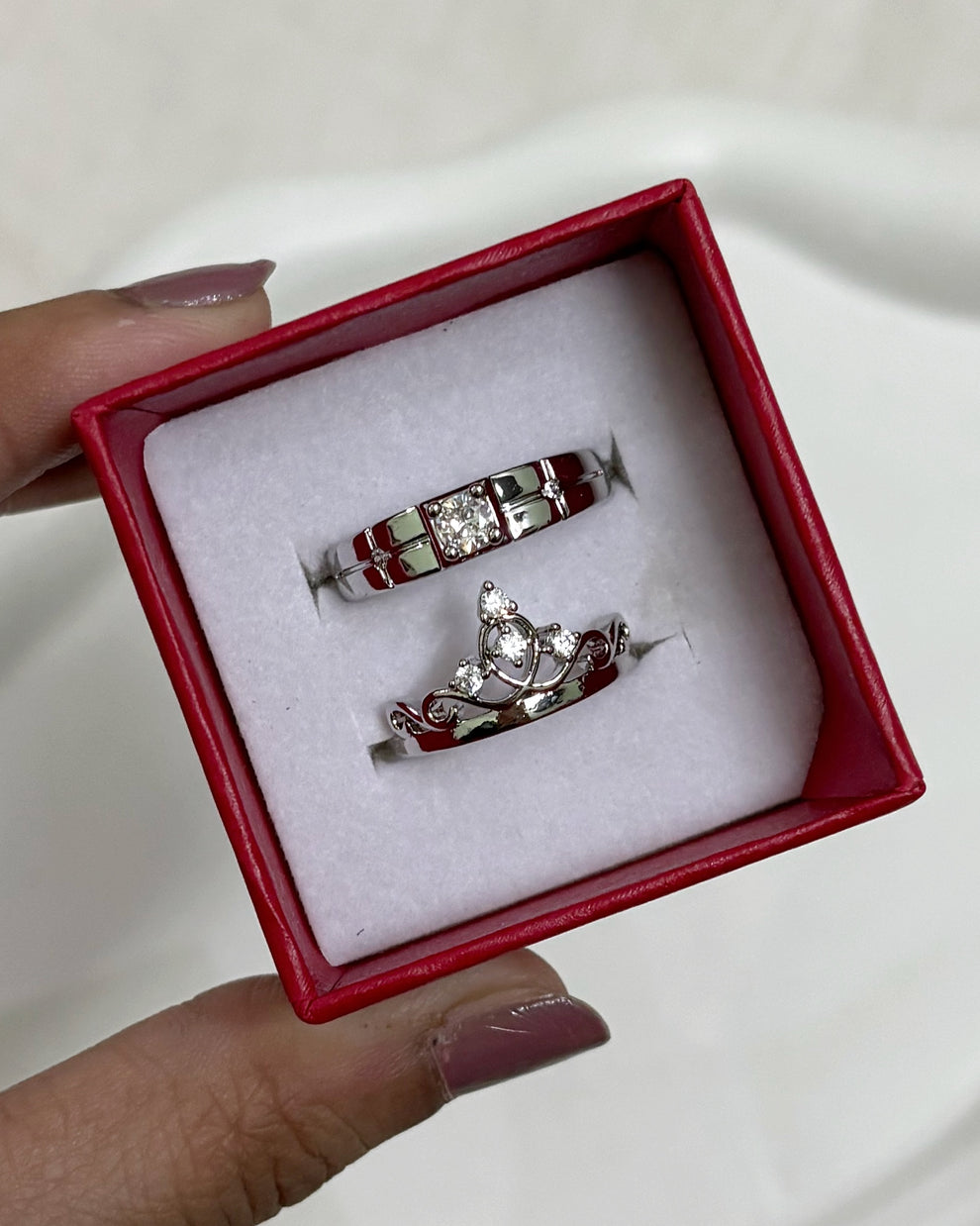 Couple crown rings (stainless steel) – Bold Petals