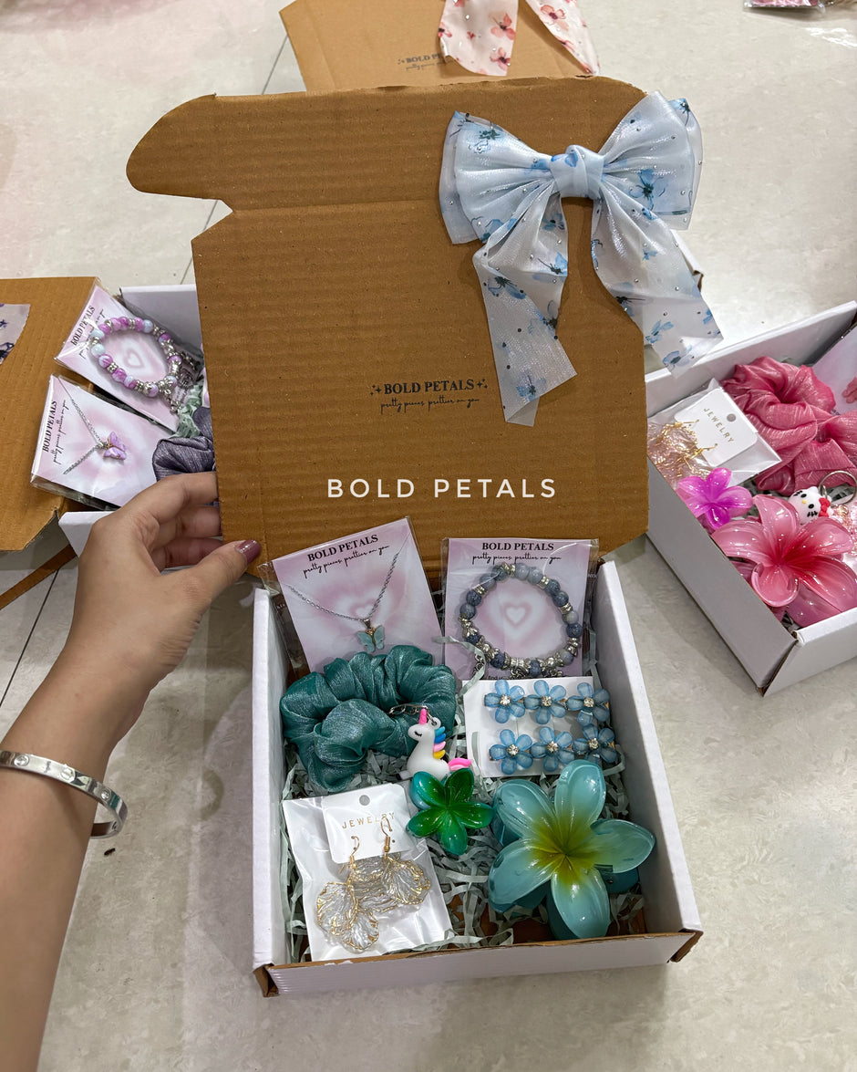 Hampers – Bold Petals