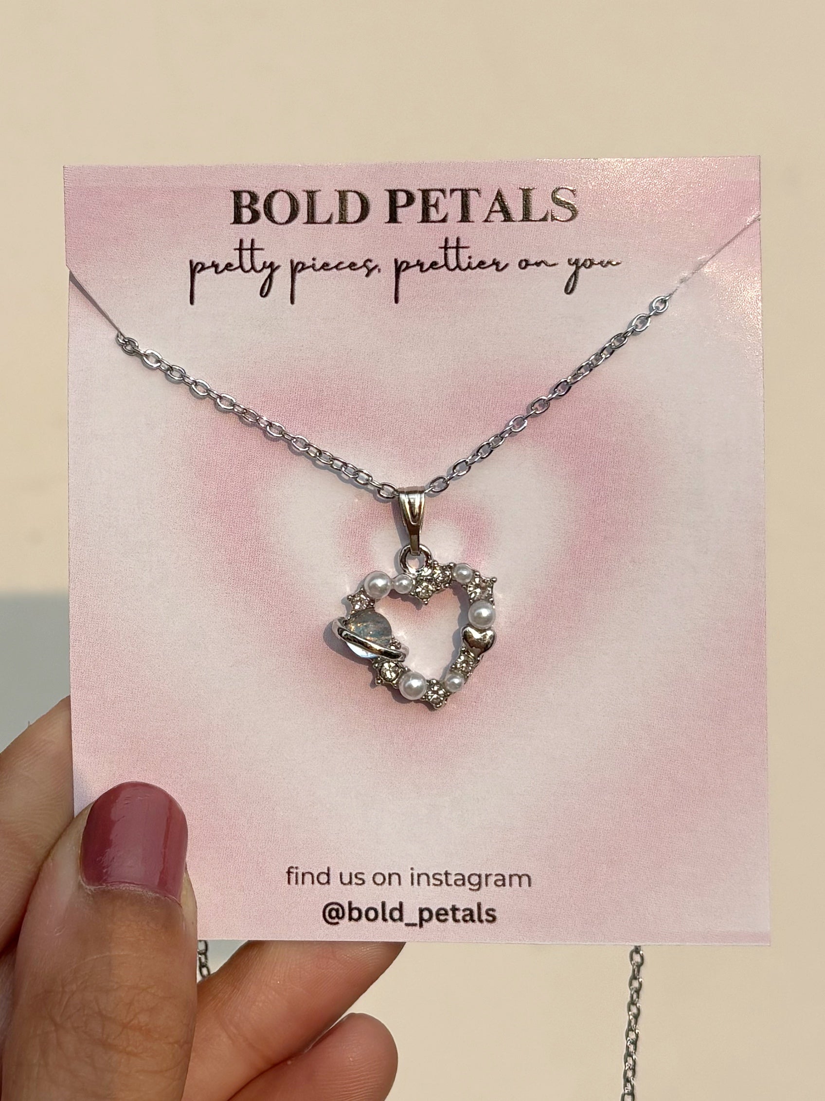 Pendants – Bold Petals